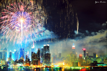 Check out the country’s best spots to peep the fireworks